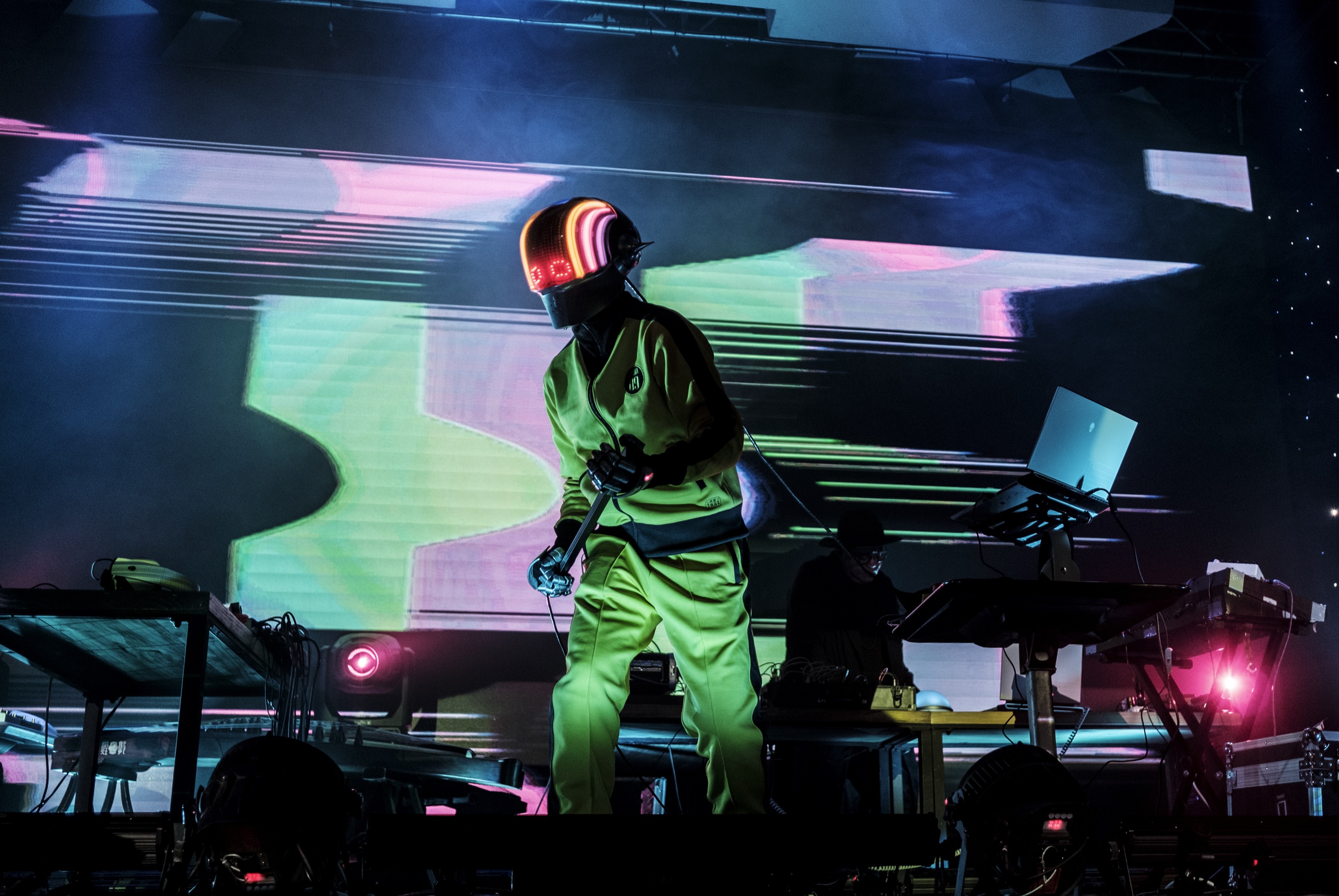 🎥 Alienware Ambient Music Livestream @ One Space – tamiX